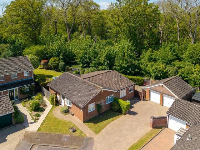 4 bedroom bungalow for sale