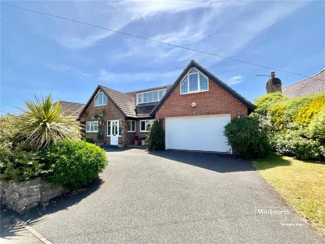 4 bedroom bungalow for sale
