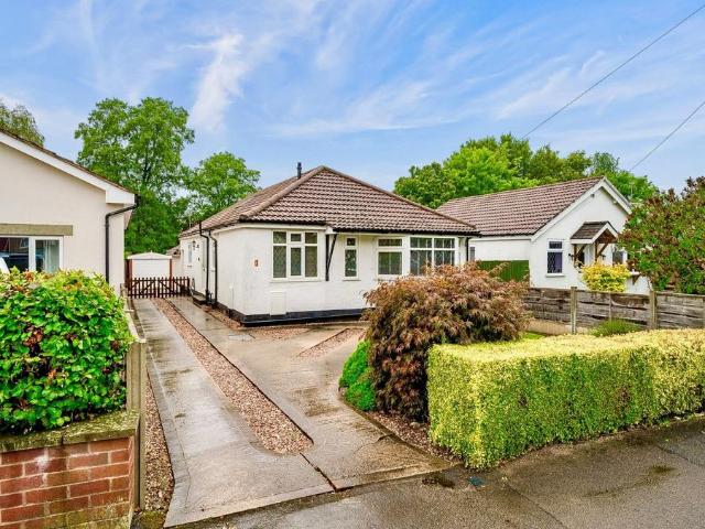 4 bedroom bungalow for sale