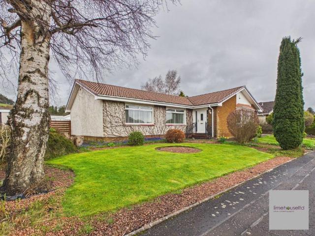 4 bedroom bungalow for sale