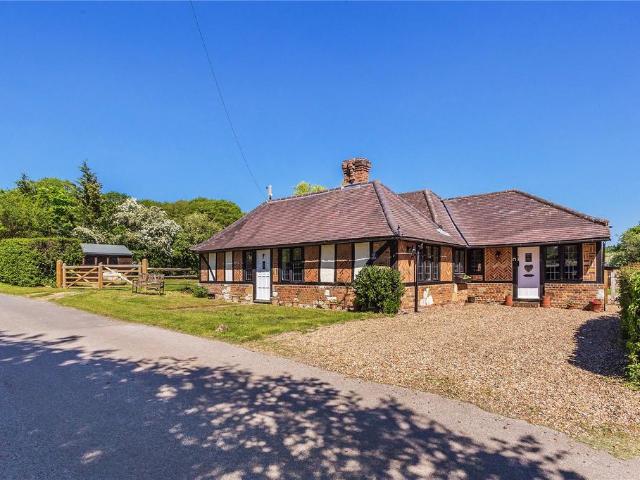 4 bedroom equestrian facility for sale