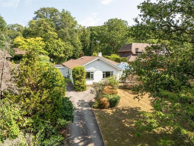 4 bedroom bungalow for sale