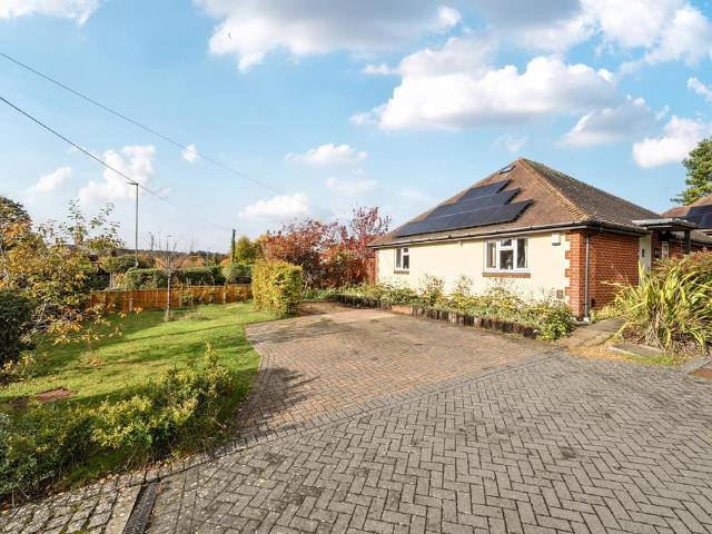 4 bedroom bungalow for sale