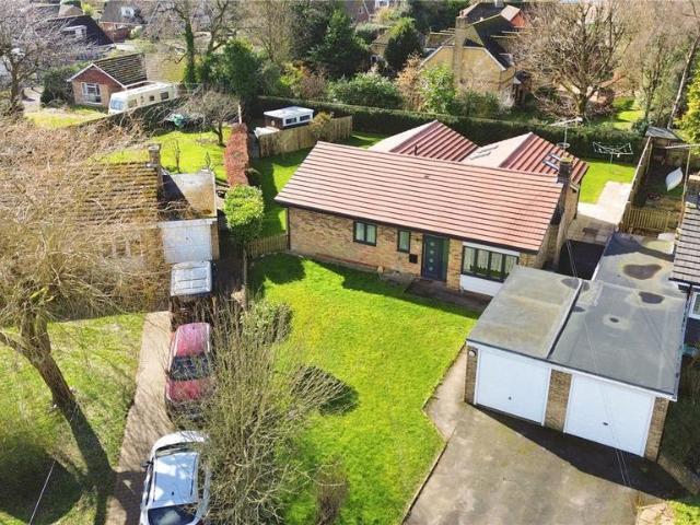 4 bedroom bungalow for sale