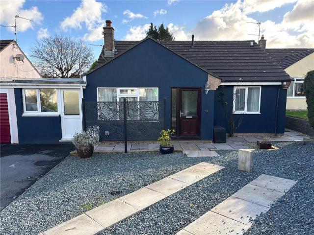 4 bedroom bungalow for sale