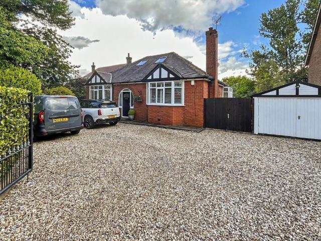 4 bedroom bungalow for sale