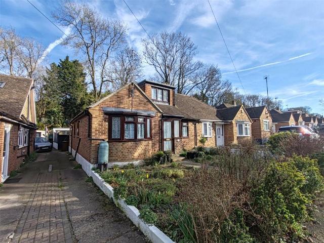 4 bedroom bungalow for sale