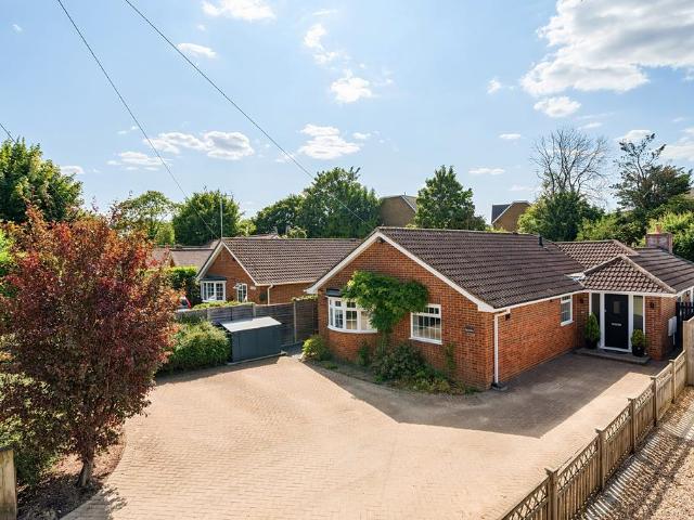 4 bedroom bungalow for sale