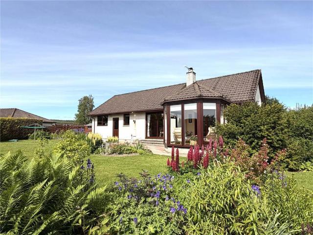4 bedroom bungalow for sale