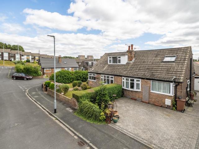 4 bedroom bungalow for sale