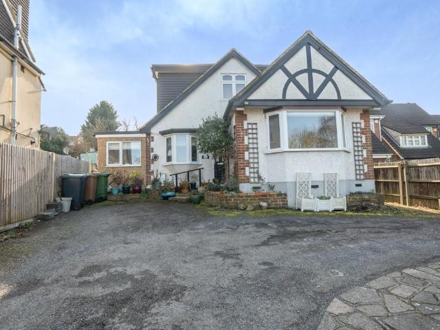 4 bedroom chalet for sale
