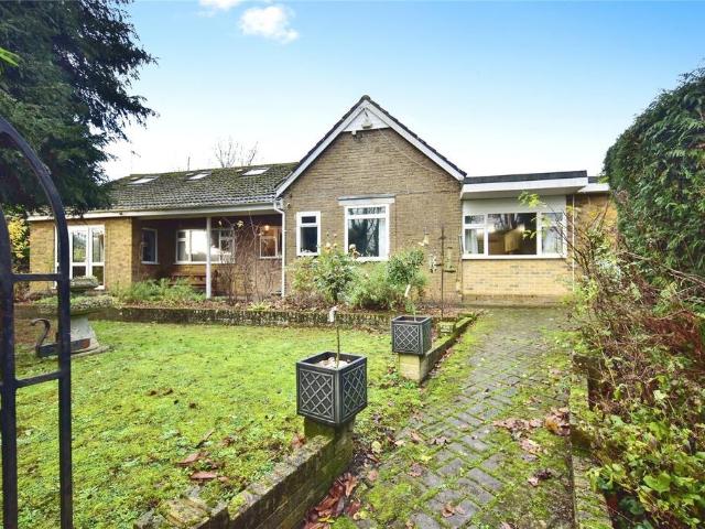 4 bedroom bungalow for sale