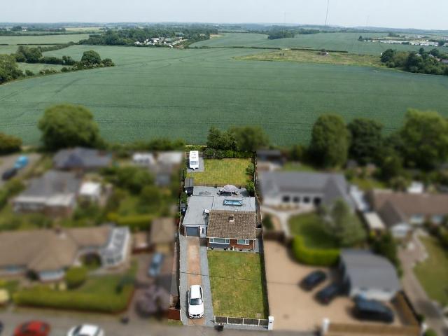 4 bedroom bungalow for sale