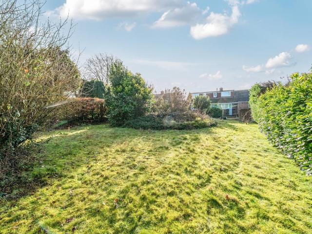 4 bedroom bungalow for sale