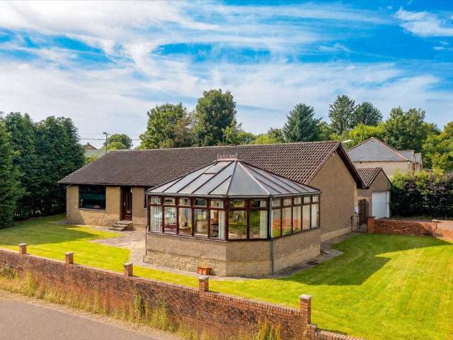 4 bedroom bungalow for sale