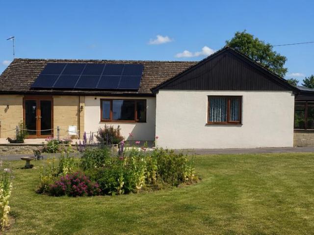 4 bedroom bungalow for sale