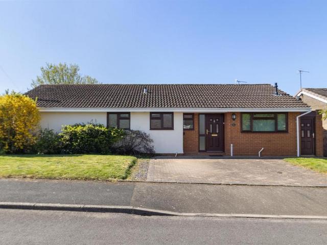 4 bedroom bungalow for sale