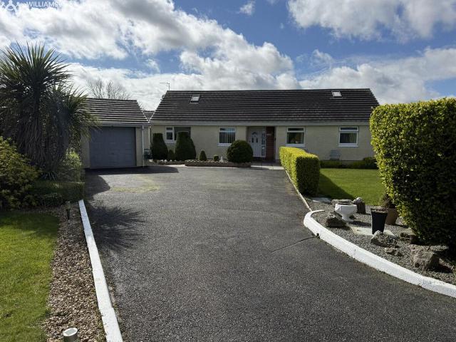 4 bedroom bungalow for sale