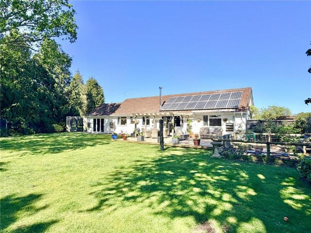 4 bedroom bungalow for sale