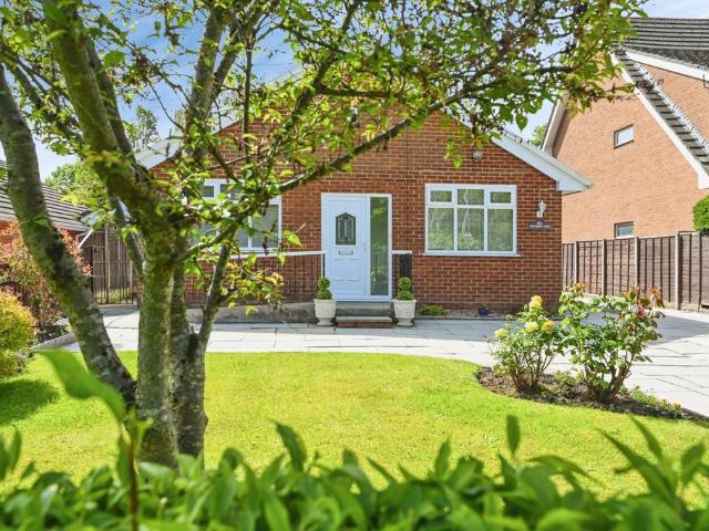 4 bedroom bungalow for sale