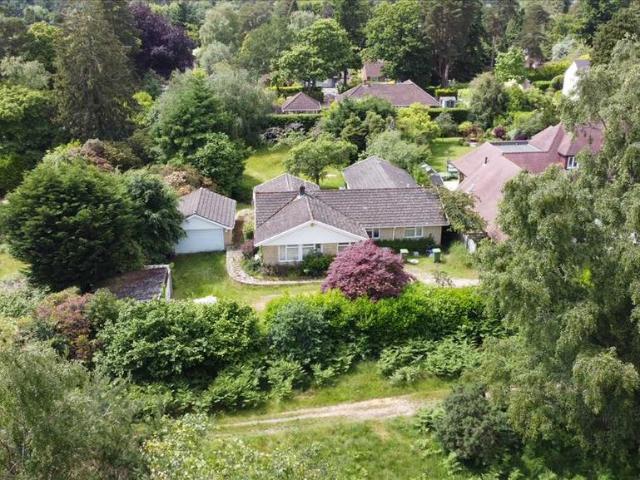 4 bedroom bungalow for sale