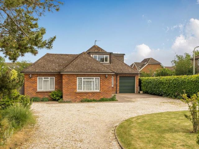 4 bedroom bungalow for sale