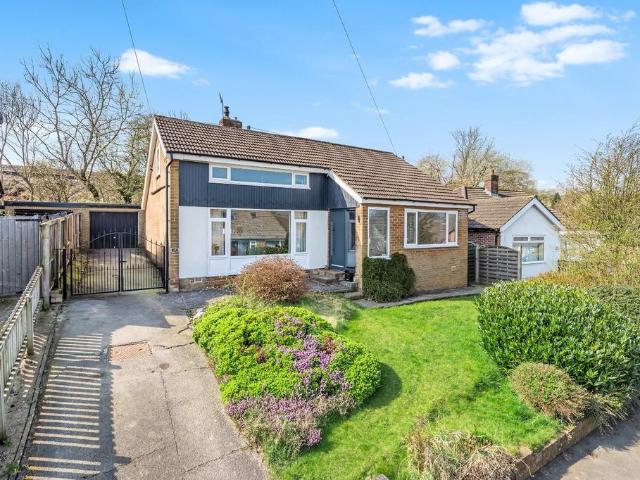4 bedroom bungalow for sale