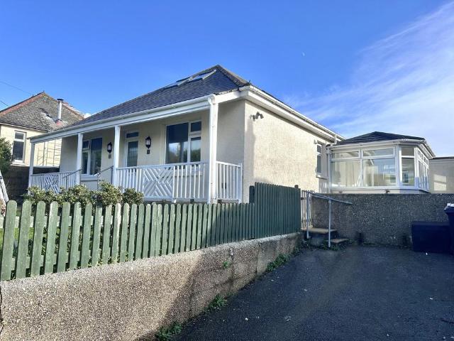 4 bedroom bungalow for sale