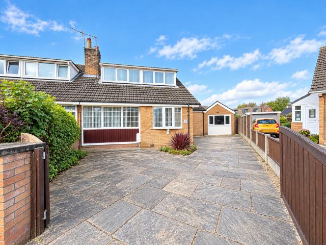 4 bedroom bungalow for sale