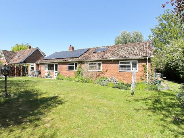 4 bedroom bungalow for sale