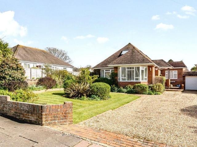 4 bedroom bungalow for sale