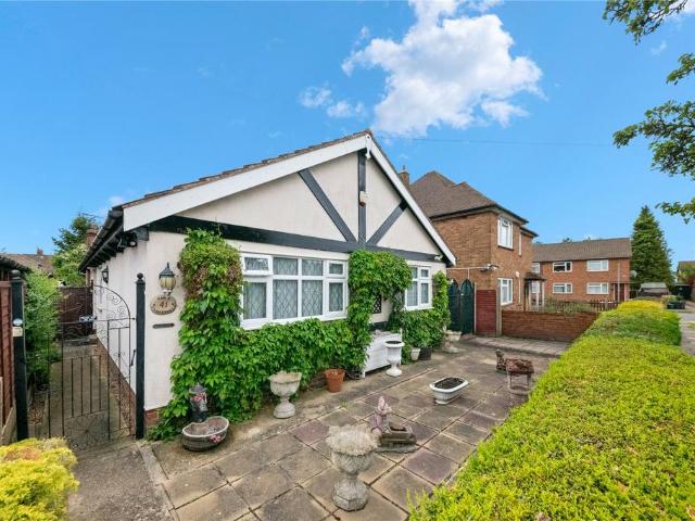 4 bedroom bungalow for sale