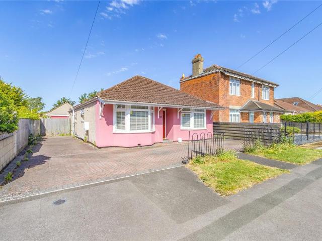 4 bedroom bungalow for sale