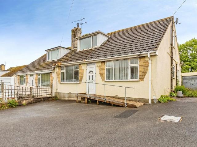 4 bedroom bungalow for sale
