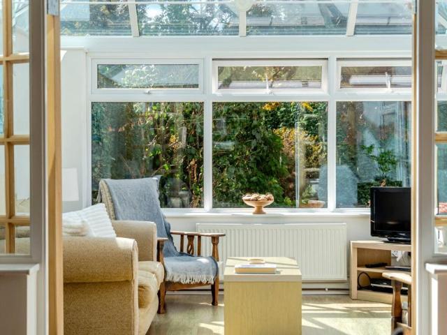 4 bedroom bungalow for sale