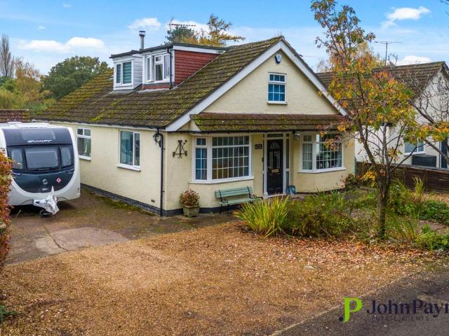 4 bedroom bungalow for sale