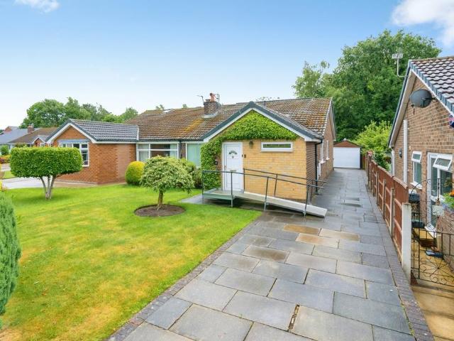 4 bedroom bungalow for sale