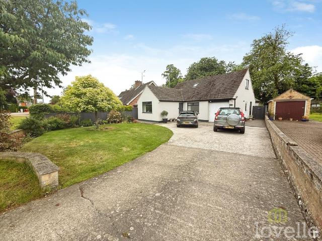 4 bedroom bungalow for sale