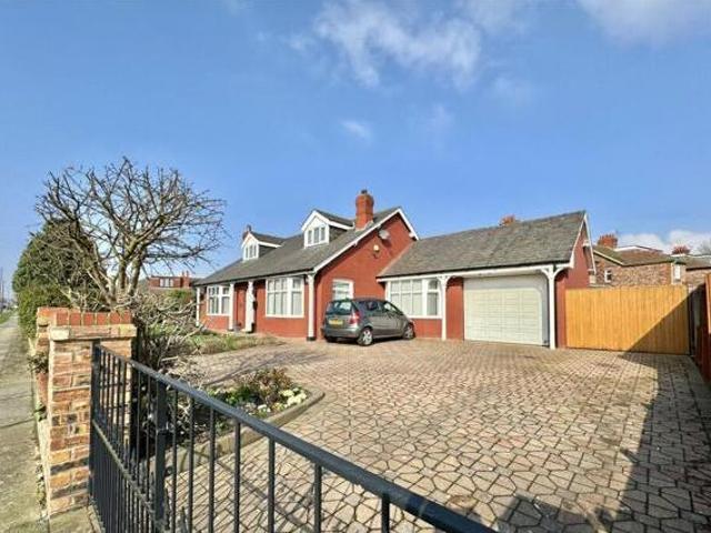 4 Bedroom Bungalow For Sale In Allerton, Merseyside