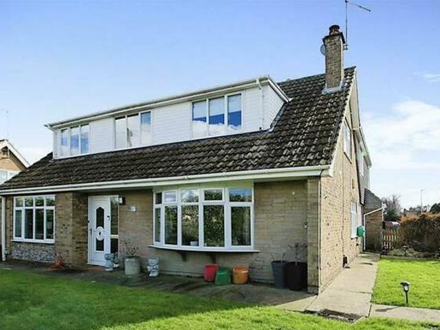 4 bedroom bungalow for sale in Burdett Close Doddington March PE15