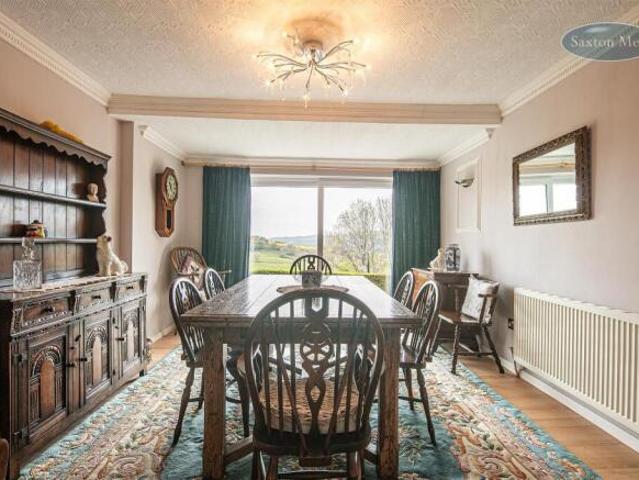 4 bedroom bungalow for sale in Burton Lane, Oughtibridge, Sheffield, S35