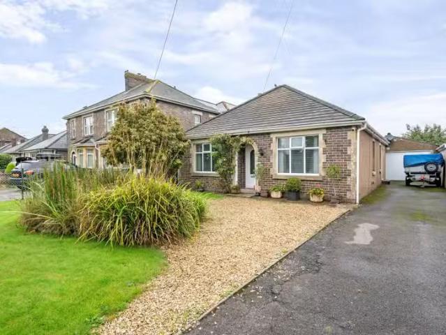 4+ bedroom bungalow for sale in Fosseway South, Midsomer Norto.