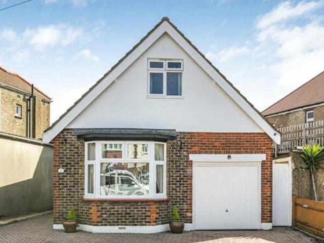4 Bedroom Bungalow For Sale In Hove, East Sussex