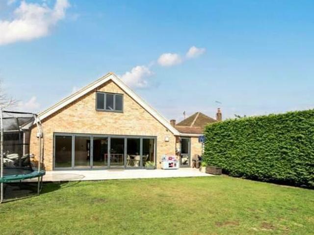 4 bedroom bungalow for sale in Hamesmoor Way Mytchett Surrey GU16