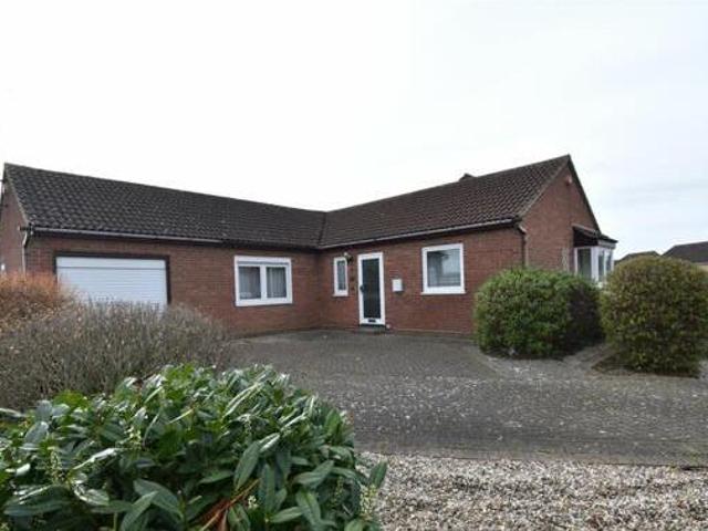 4 Bedroom Bungalow For Sale In Harwich, Essex