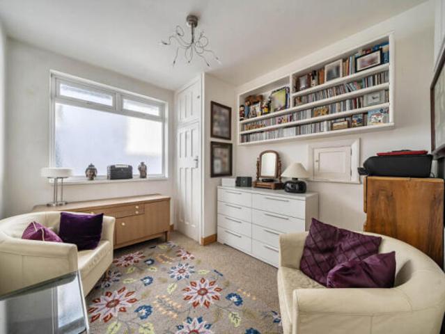 4 bedroom bungalow for sale in Hilldown Road, Bromley, BR2