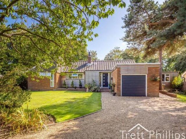 4 Bedroom Bungalow For Sale In Overstrand, Norfolk