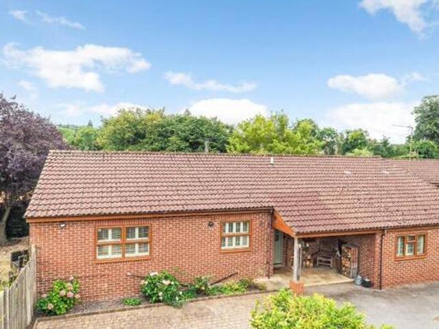 4 Bedroom Bungalow For Sale In Liss