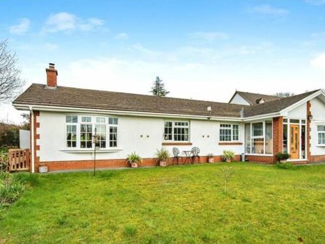 4 Bedroom Bungalow For Sale In Llandeilo, Carmarthenshire