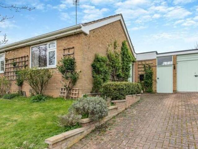 4 Bedroom Bungalow For Sale In Lyddington